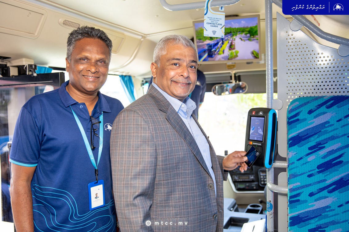 Mastercard bekerja sama dengan Maldives Transport dan Bank of Maldives ...